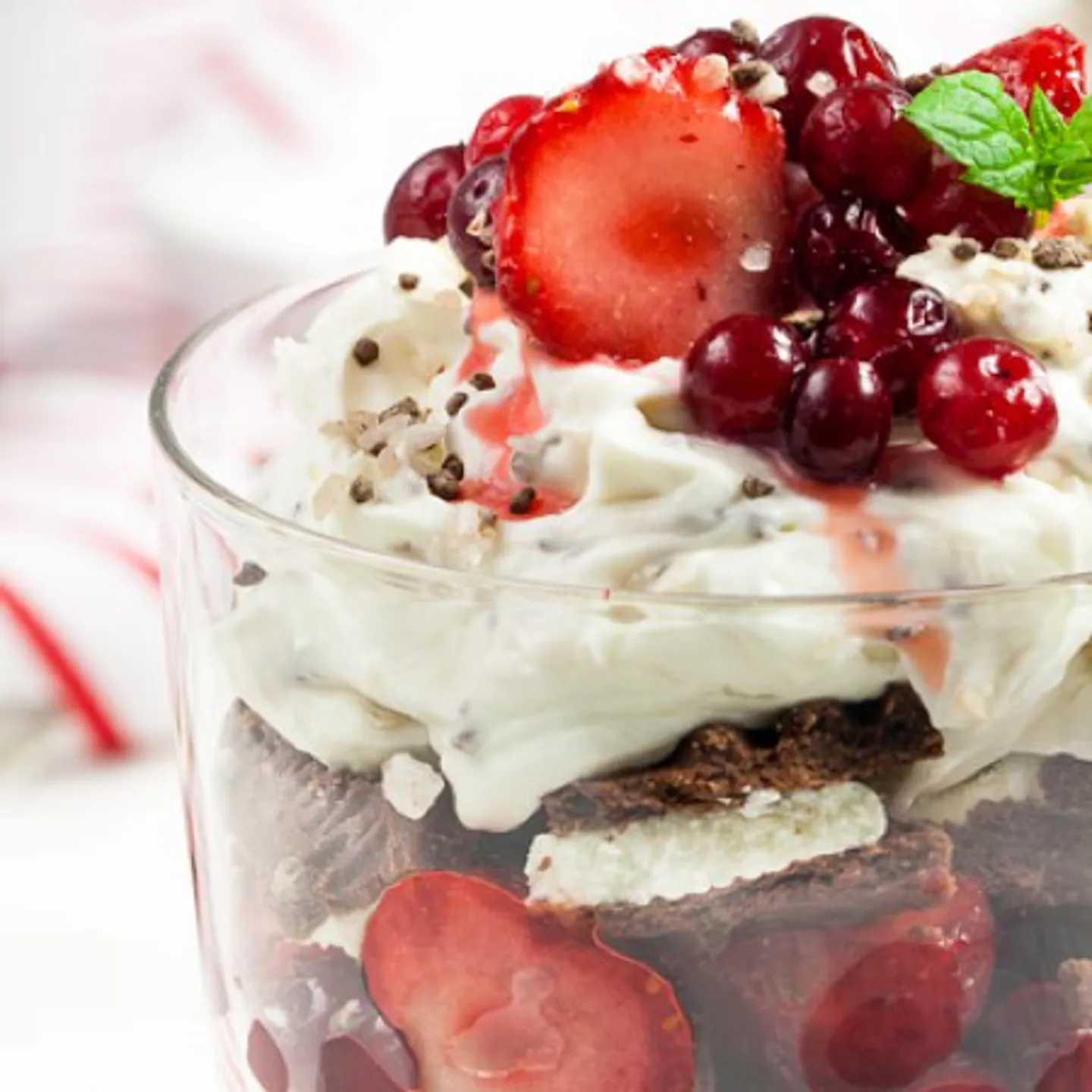 Marianne-trifle – enkel dessert - Fazer.se